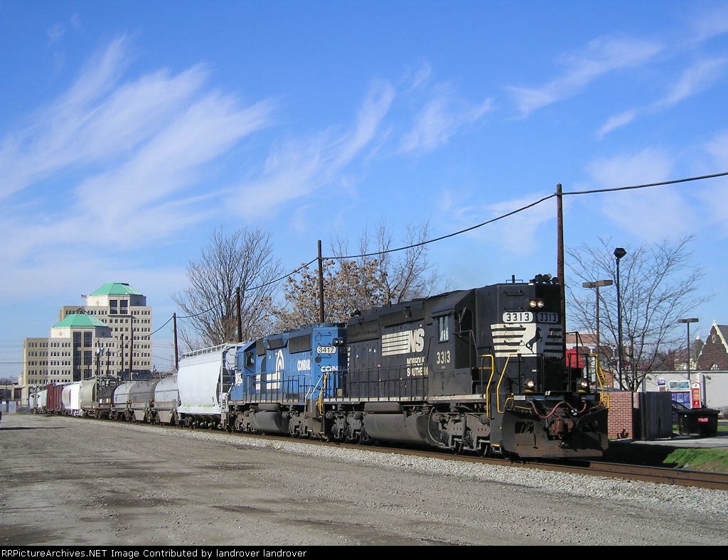 NS 3313 On NS 143 Eastbound